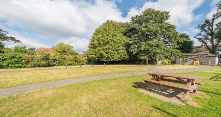 About Sanderstead - Hannah James Estates